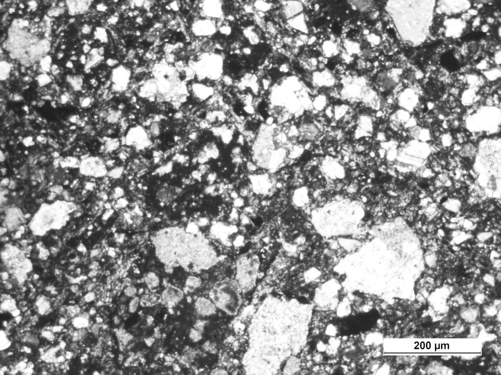 015 Nuevos hallazgos de mineralogía y petrografía de la cerámica de ...
